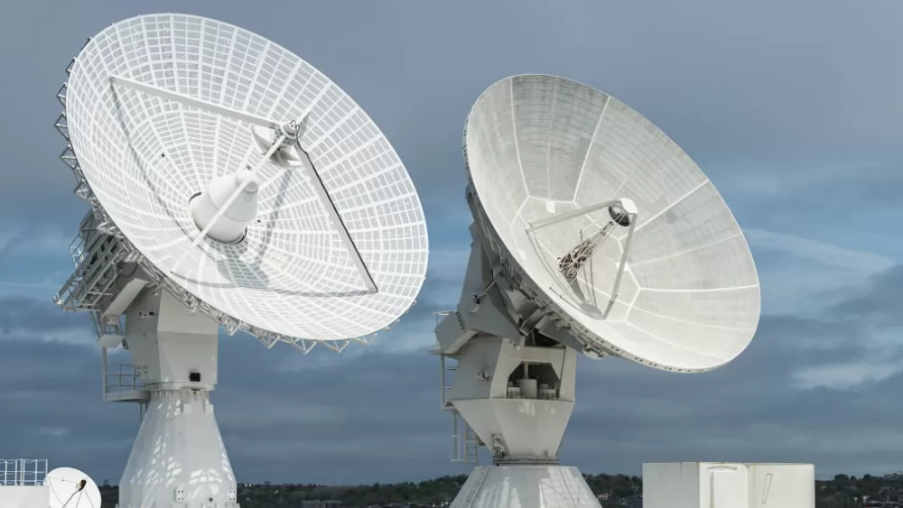 Analysis of Earth Station Antenna Tracking Satellite Technology - Newstar